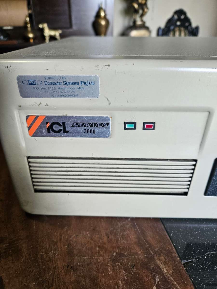 Vintage - Vintage ICL Computer Series 3000 was sold for R2,110.00 on 30 ...