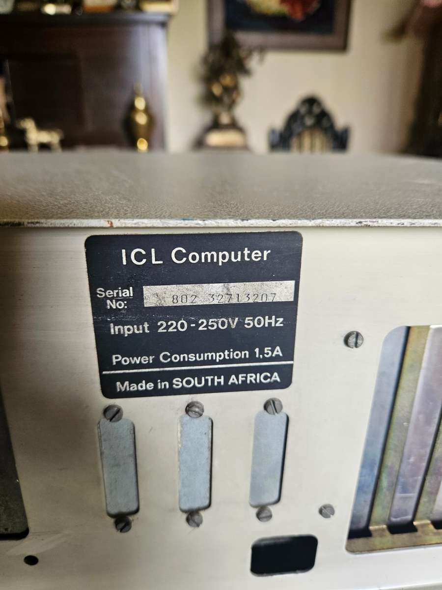 Vintage - Vintage ICL Computer Series 3000 was sold for R2,110.00 on 30 ...