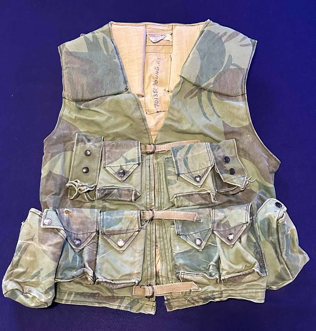 Kit - RHODESIAN CAMO FIRE FORCE VEST - 10 Pouch and 2 Water Bottle ...