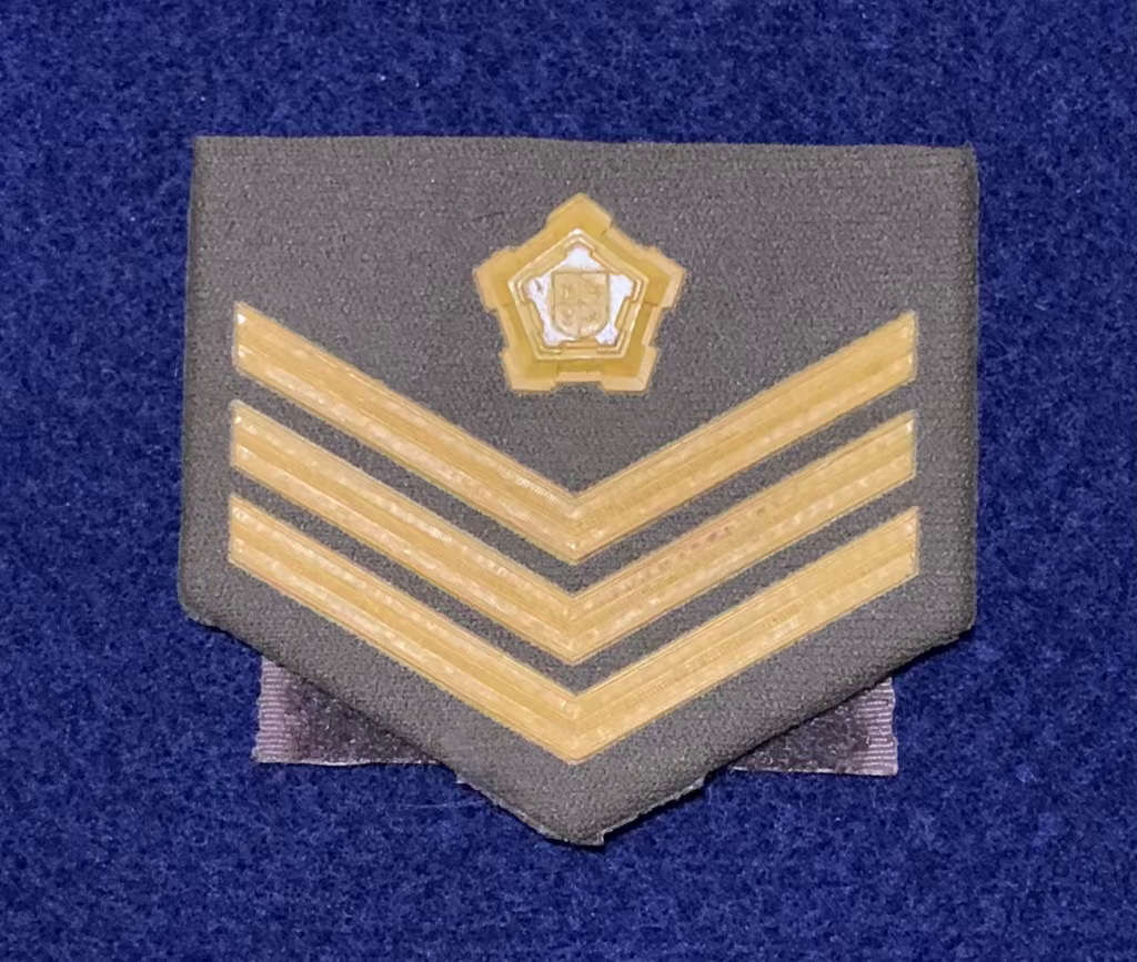 South African Army - SA Army Staff Sergeant Tupper Rank with Velcro ...