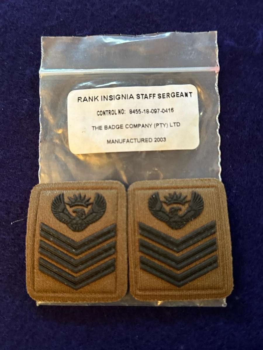 South African Army - SA Army Rank Insignia Staff Sergeant - Set was ...