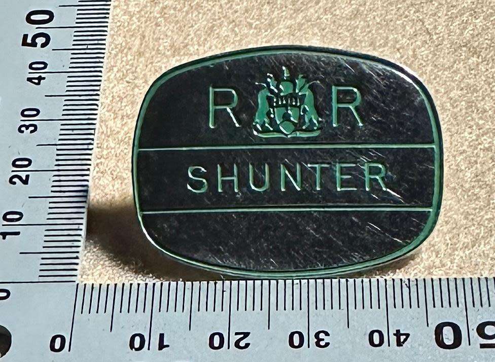International Badges & Insignia - Rhodesian Railways - CHROME - SHUNTER ...