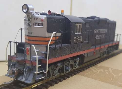 Locomotives - Athearn Ho Scale #4162 Black Widow GP9 Southern Pacific ...