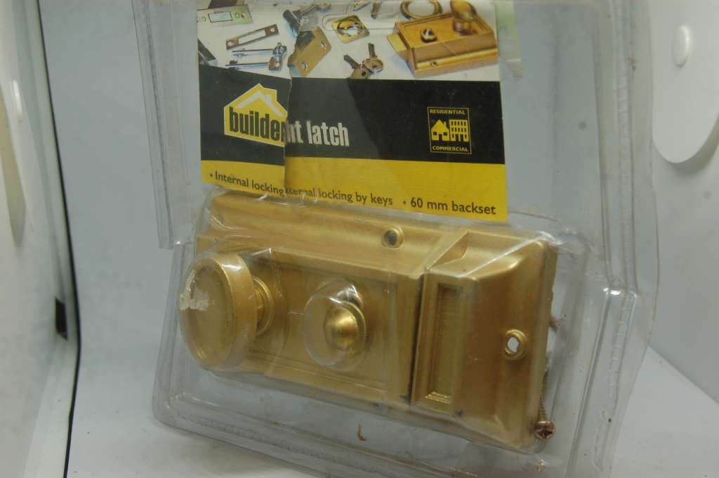 Door Locks - BUILDERS BRAND DOOR LOCK was sold for R86.00 on 20 Dec at ...