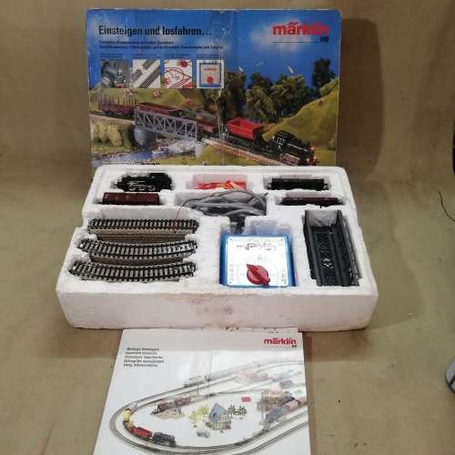 Rail - MAGNIFICENT VINTAGE MARKLIN 1958 HO TRAIN SET - COMPLETE WORKING ...