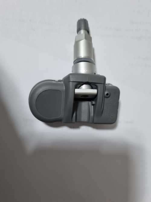 Other Parts & Accessories - Mercedes Tire Pressure Sensor A0009057200 ...