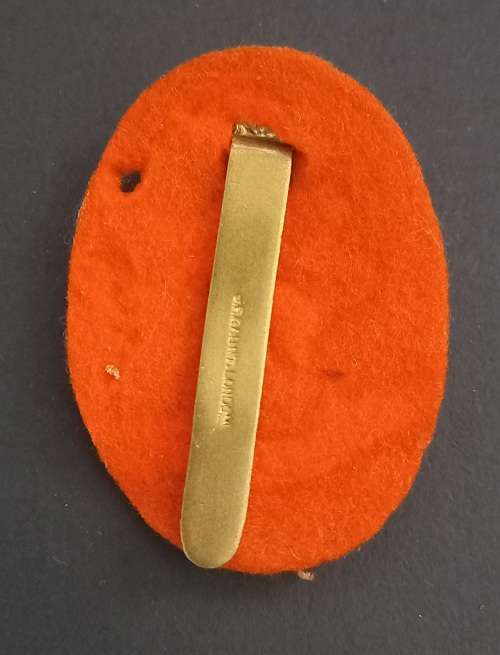 International Badges & Insignia - Dutch Cap Badge WW2 Prinses Irene ...