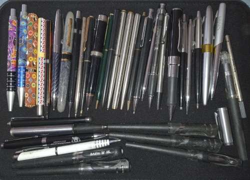 Writing Instruments & Accessories - A BULK VINTAGE JOB LOT ROLLER BALL ...
