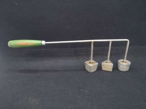 Utensils - Vintage Snackle with wooden handle for sale in Humansdorp ...