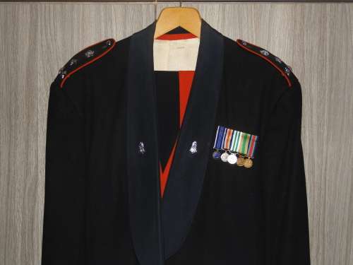 Uniforms - SADF OLD TYPE MESS DRESS WITH BRIGADIER RANK AND MEDALS was ...