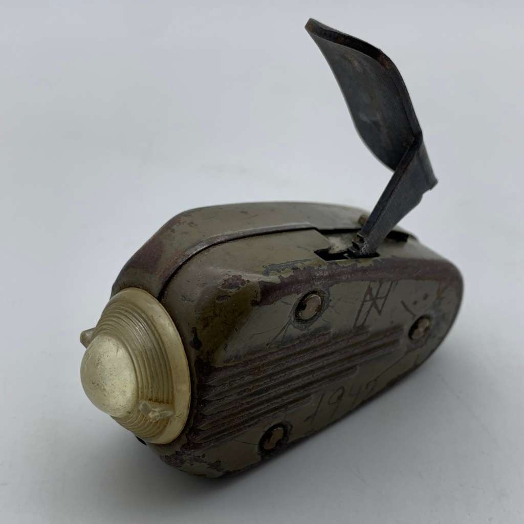 Other Militaria - WW2 - Philips Dynamo Hand Torch (Wehrmacht & British ...