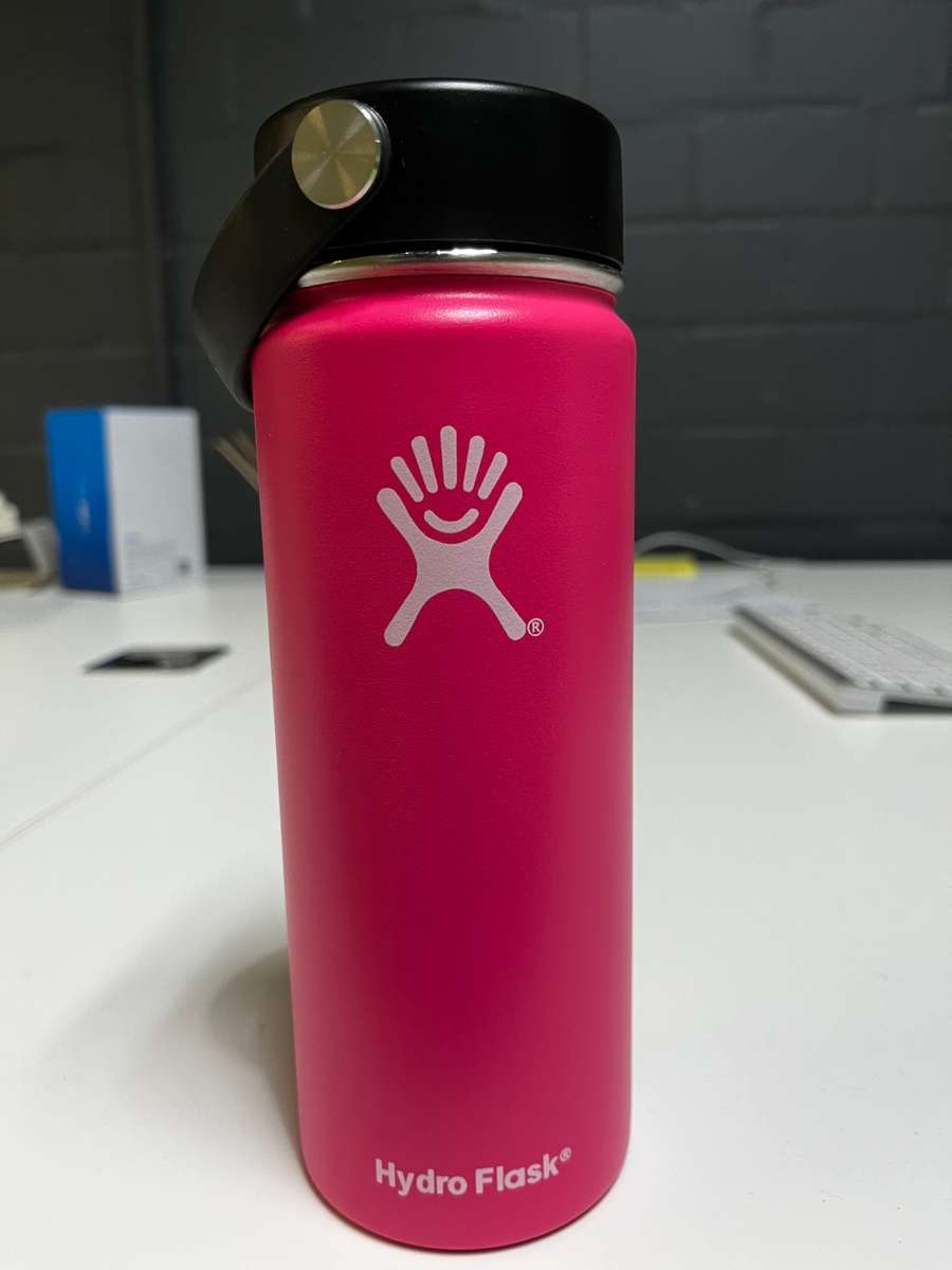 Flasks - Hydro Flask - 532ml - Dark pink was sold for R466.00 on 19 Apr ...