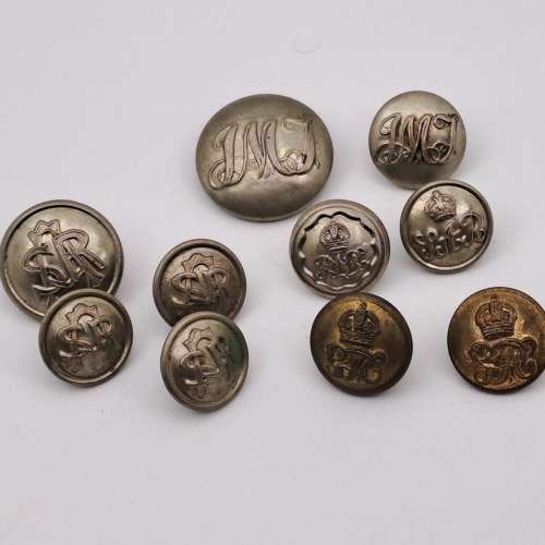 International Badges & Insignia - 10 Un-identified Vintage British ...