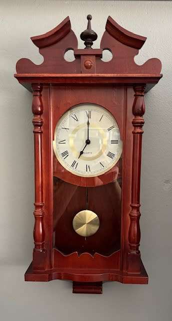 Cuckoo & Wall Clocks - Pendulum Wall Clock Battery Operated ...