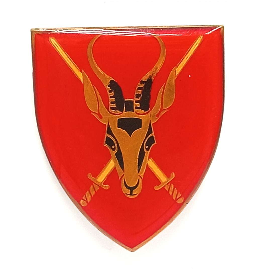 South African Army - SA Army HQ unit shoulder flash - 2 pins for sale ...