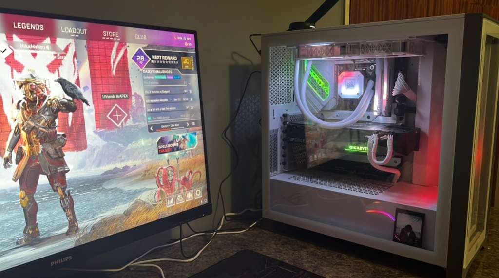 Cases & Towers - White Gaming PC for sale in Louis Trichardt (ID:605206284)