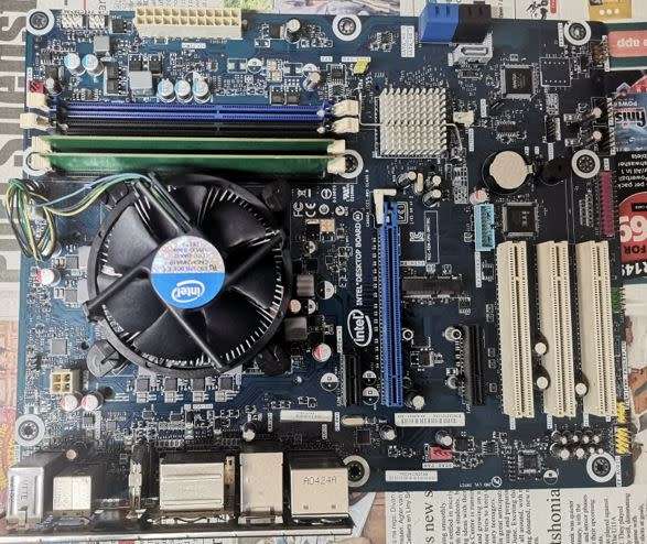 Motherboard & CPU Bundles - Intel Desktop Board - DH77KC - For spares ...