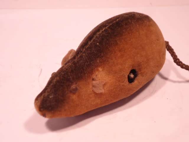 Vintage Toys - Schuco - Wind up Mouse - no key - operational for sale ...