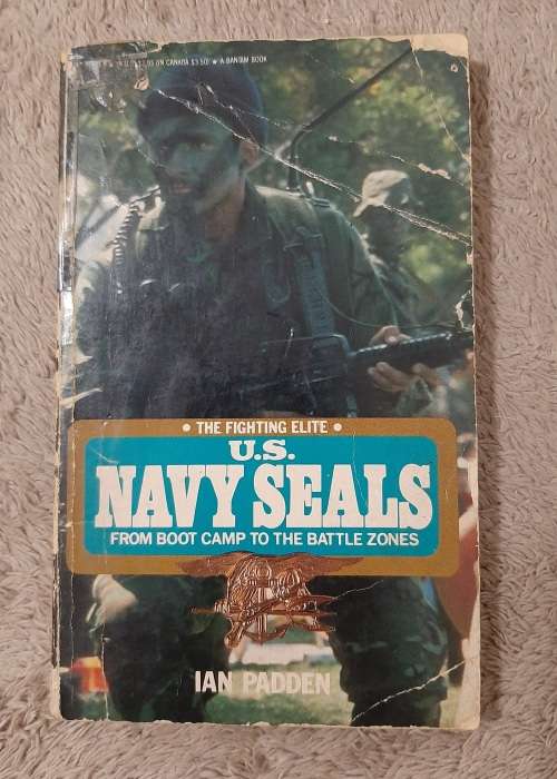 Books - The Fighting Elite: U.S. Navy Seals from Boot Camp to the ...
