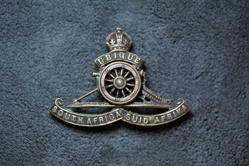 South African Army - RARE UBIQUE Gunners Cap badge Suid Afrika / South ...