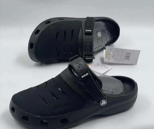 Sandals - Iconic Crocs Yukon vista for sale in Johannesburg (ID:611343634)