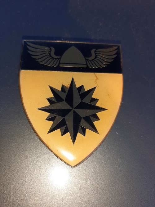 South African Army - 4 VR Recce langebaan metal flash was sold for R1 ...