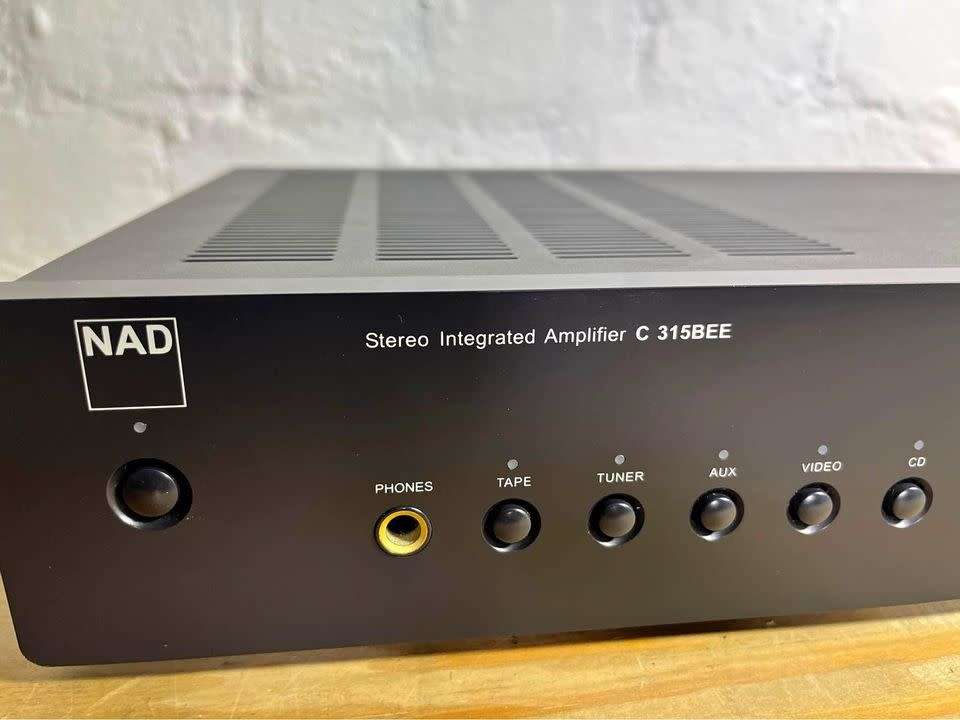 Amplifiers & Processors - NAD C315BEE Stereo Integrated Amplifier for sale in Cape Town (ID ...