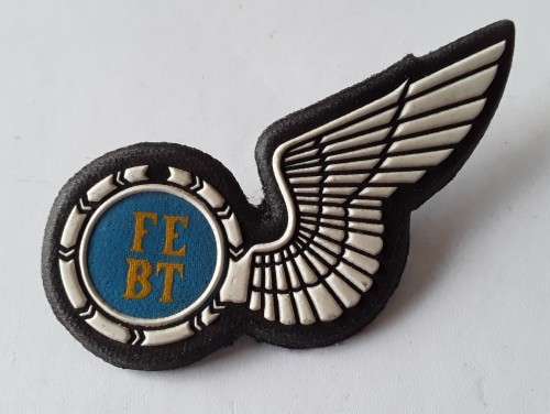 South African Airforce - SA Air Force Flight Engineer Wing Badge. Pins intact. for sale in Cape ...