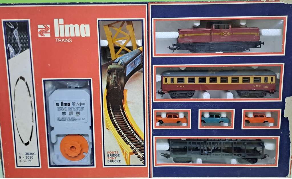 Train Sets - LIMA SAR Train Set (Locomotive with 2 coaches and Bridge ...
