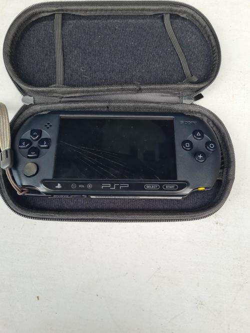 PlayStation - ORIGINAL SONY PSP WITH ORIGINAL CHARGER AND CASING ...