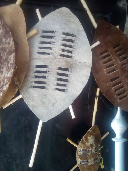 Africa - Zulu Ethnic African Cultural Traditional Nguni Shield(Ihawu ...