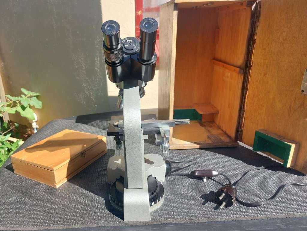 Microscopes - Vintage Beck Kassel CBS Germany UF1 Grey Binocular ...