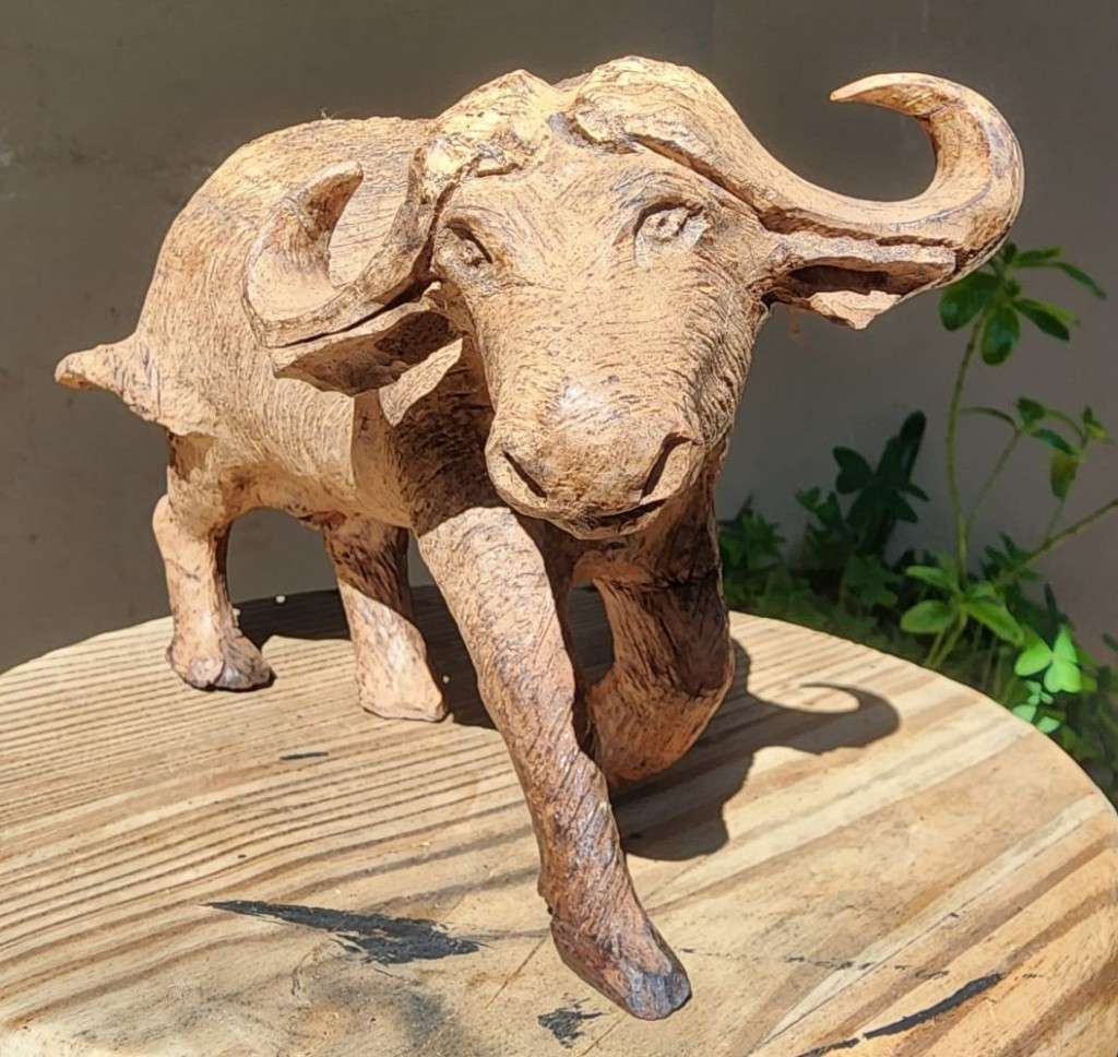 Wooden - African Buffalo Bull The Widowmaker Wooden Statue Hand Carved ...