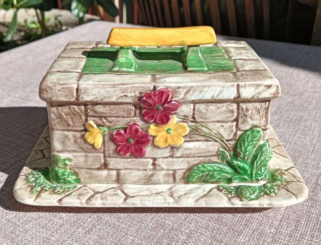 English Porcelain - RARE FALCON WARE ENGLAND 1930S CERAMIC WISHING WELL ...