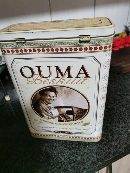 Other Antiques & Collectables - Antique Ouma beskuit tin for sale in ...