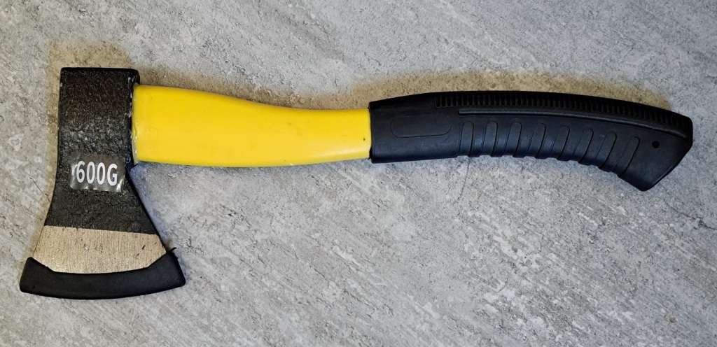 Axes & Hatchets - HANDHELD AXE 600G **NEW** 35,5 CM ** was sold for 115 ...