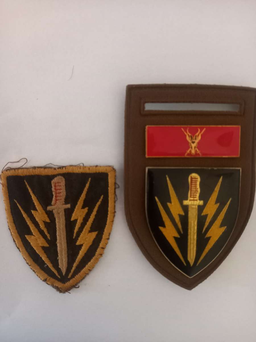 South African Army - SADF 61 Mech Battalion Arm Patch and Shoulder ...