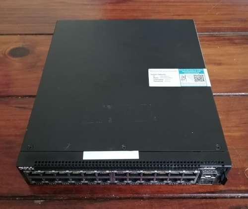 Hubs & Switches - Dell X-Series X1026 24-port Gigabit Ethernet (10/100 ...