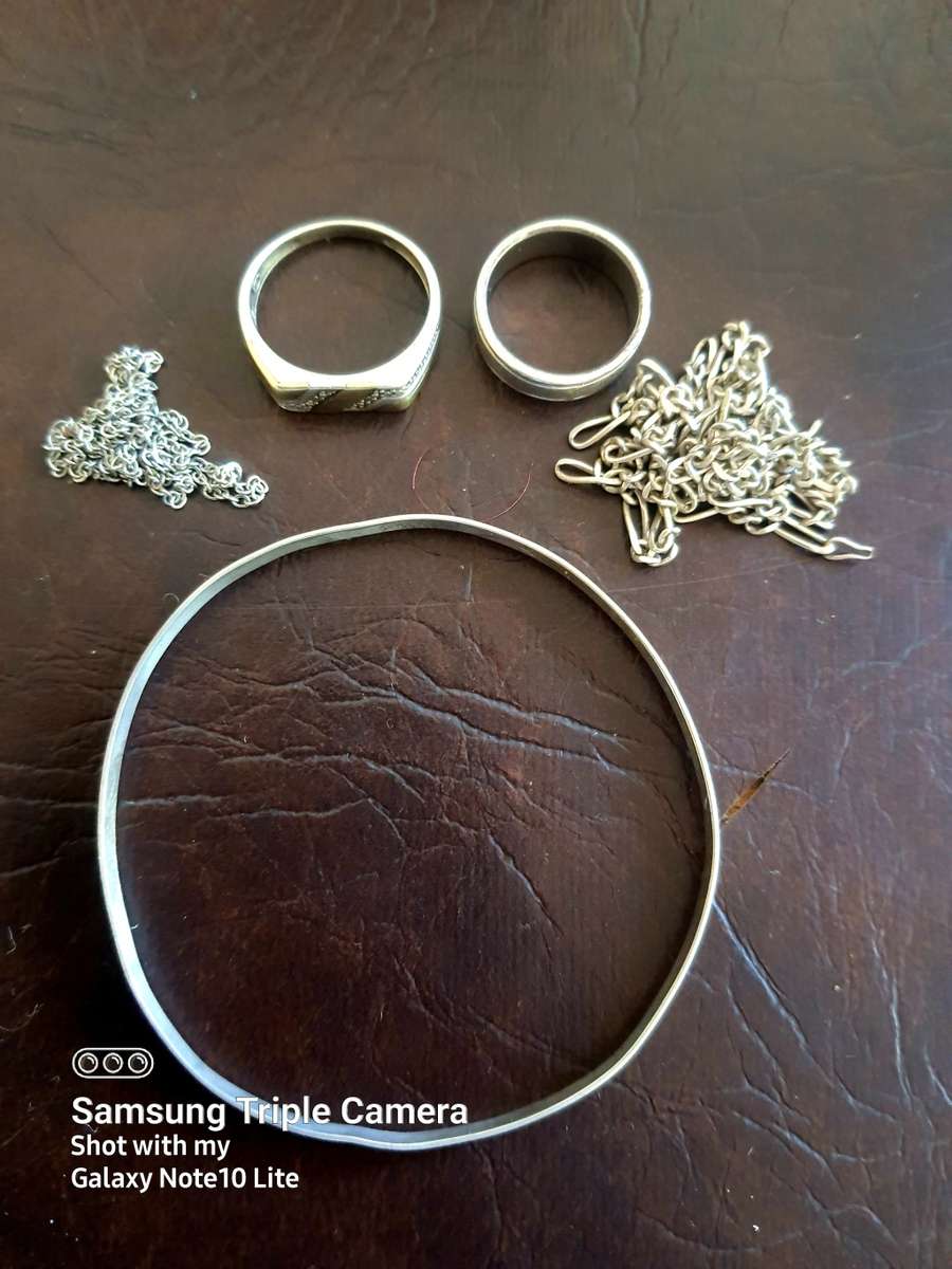 Rings - 22.8 GRAMS .925 SILVER BANGLE - NECKLACE X2 - X2 RINGS - 1 RING ...