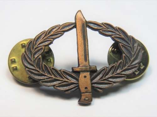 Other Badges & Insignia - Australian Army Infantry combat badge was ...