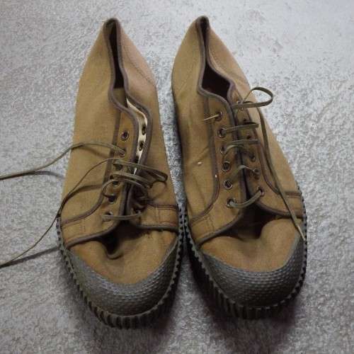 Other Clothing & Equipment - SADF Vintage Nutria takkies - Excellent ...