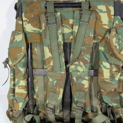 Other Clothing & Equipment - SADF 32 Battalion camo backpack with H ...