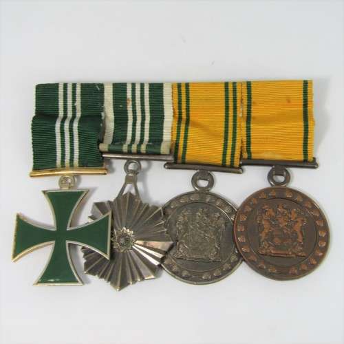 SADF & SANDF - Set of 4 SA Prison Service medals issued to 12612 - H ...