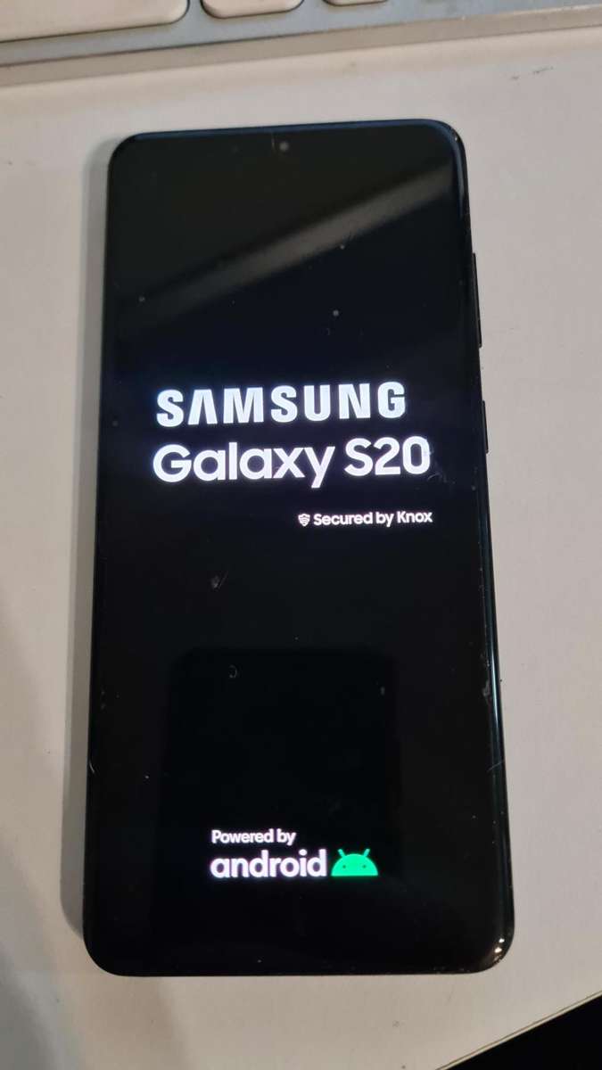 Samsung - Samsung S20 was sold for R2,400.00 on 17 Nov at 14:00 by BoB ...