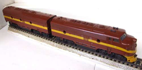 Rolling Stock - LIFE LIKE HO: SAR 34-207 Diesel Loco Set in Fair un ...
