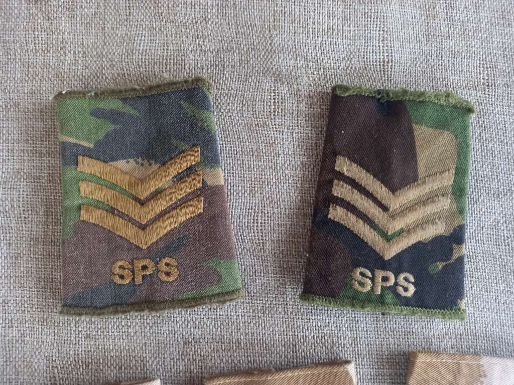 International Badges & Insignia - British Army Sergeant rank slides ...