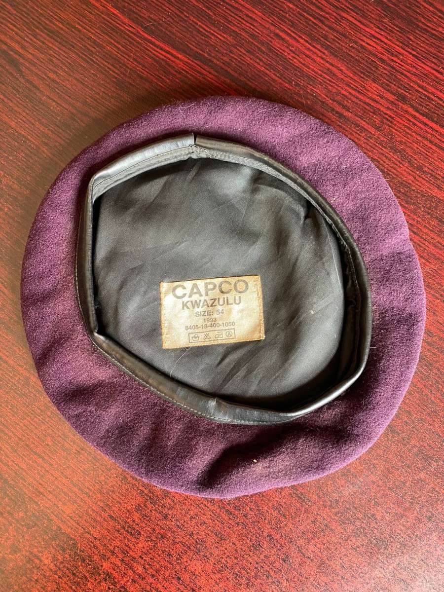 Headgear - PARABAT BERET SIZE 54-GOOD CONDITION was listed for R300.00 ...