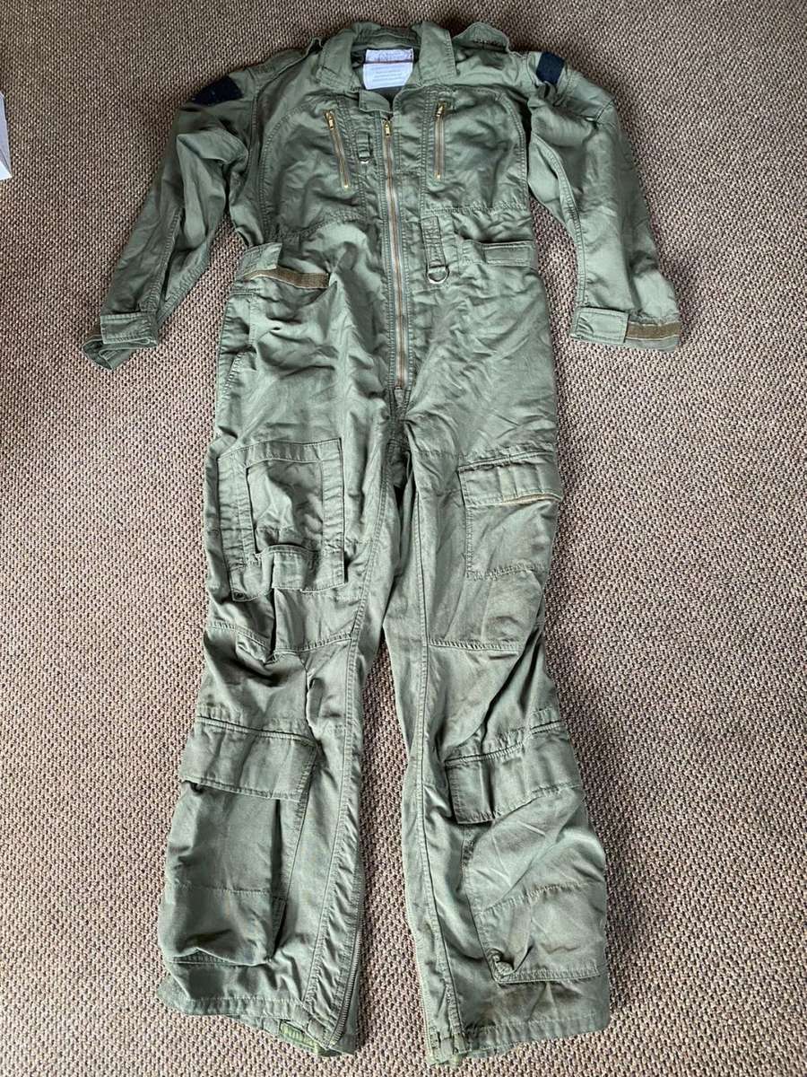Uniforms - SAAF PILOTS FLIGHT OVERALL IN VERY GOOD CONDITION-LABELLED ...