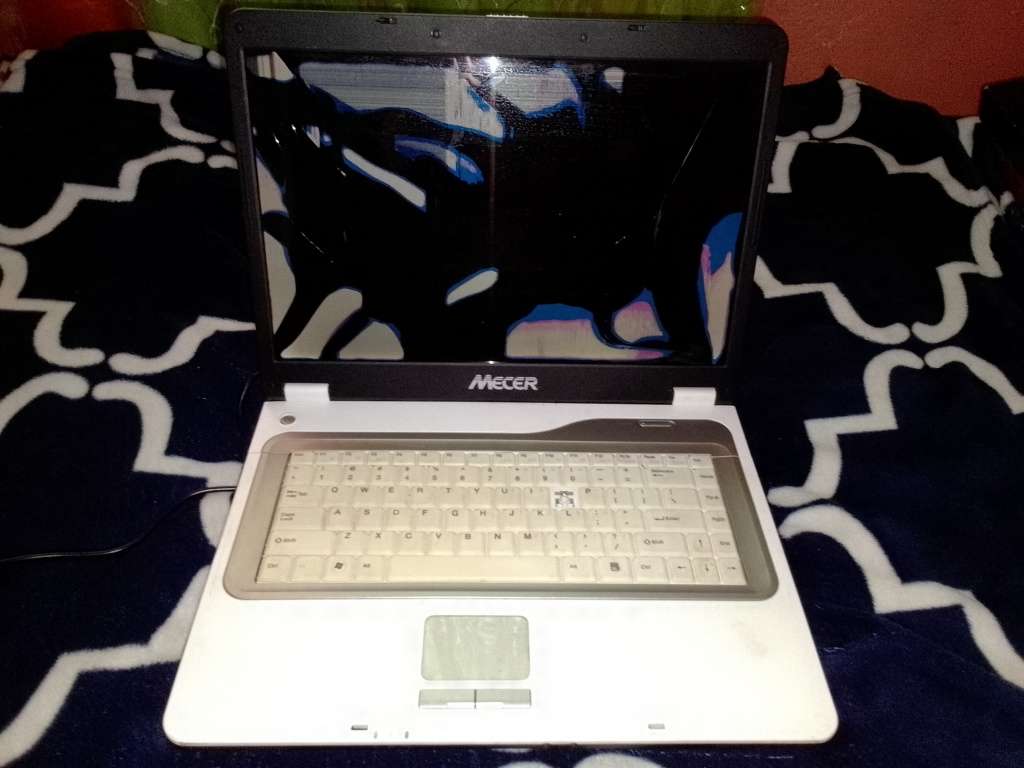Laptops & Notebooks - Mercer Voyager Laptop (Read) was sold for 51.00 ...