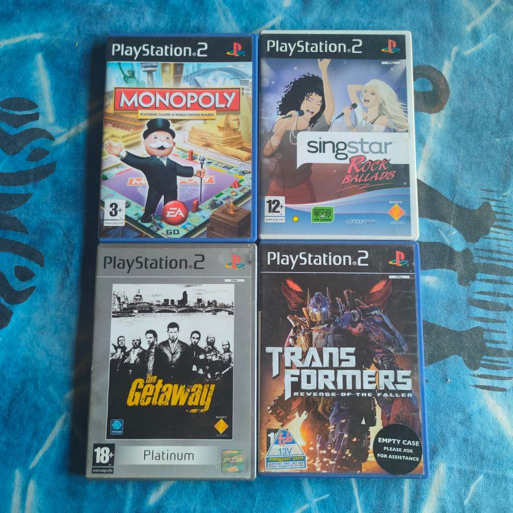 Games - Lot of PS 2 games - random games - 4 games in total was sold ...